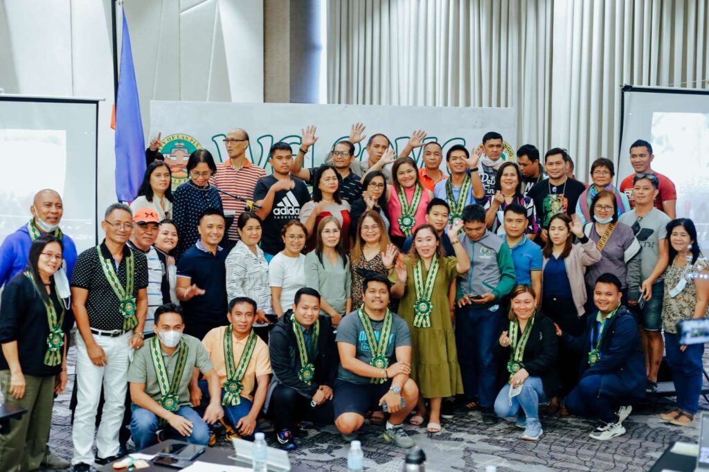 LINGIG SURIGAO DEL SUR MAYOR AND TEAM BENCHMARK LAS PIÑAS LGU TO ...