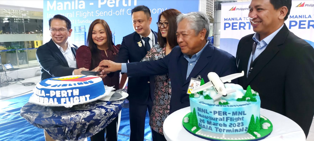Philippine Airlines inaugural flight Manila-Perth Australia - Reporma